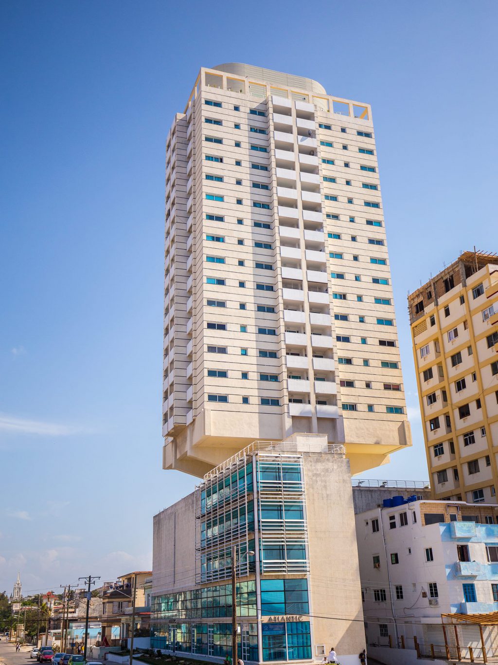 Modern Cuban architecture | Havana, Cuba | Bizzi & Partners